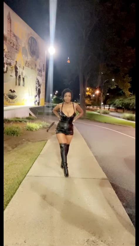 Looking For Yo Daddy 😂 Denise Nicole Denise Nicole · Original Audio