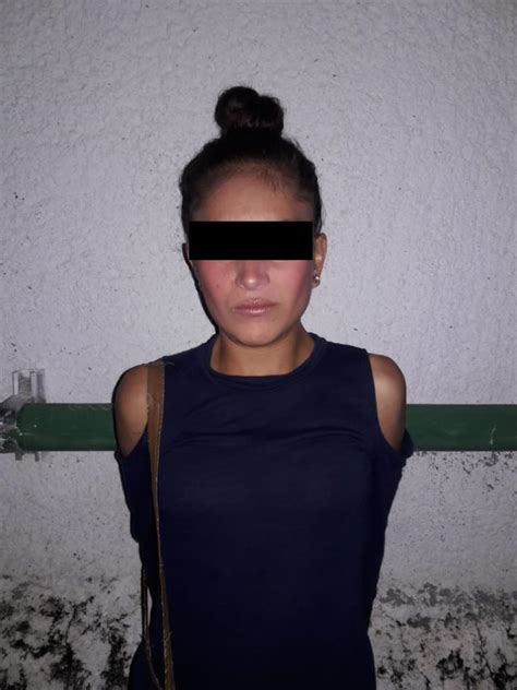 Detienen A Mujer Conocida Como La Caperuza En Calvillo La Cual