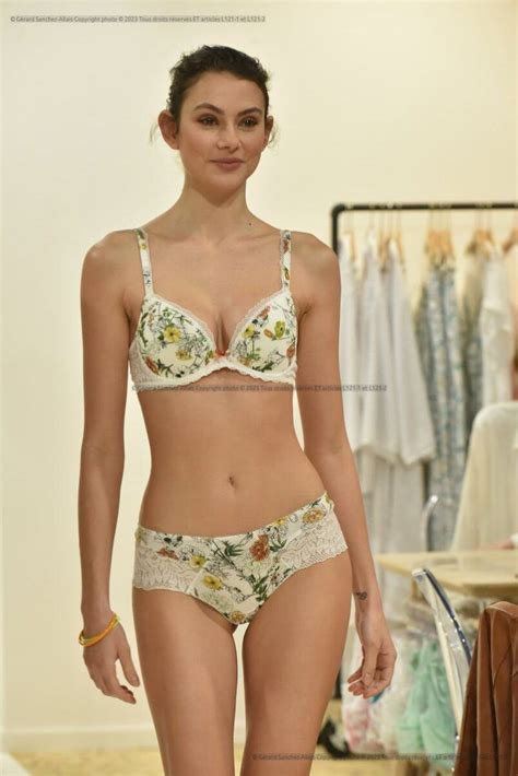 Salon International de la Lingerie 2023 SIL 2023 Paris défilé