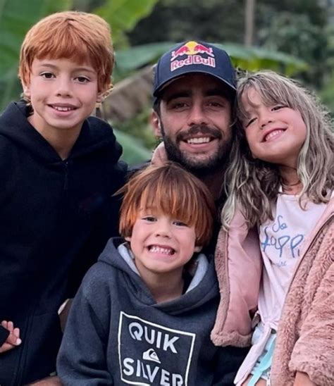 FILHA DE PEDRO SCOOBY Cintia Dicker REVELA DOENÇA de AURORA filha da