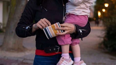 España bate récords en tasa de pobreza infantil dentro de la Unión