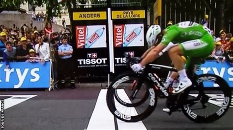 Tour De France Mark Cavendish Claims Th Stage Win In Photo Finish