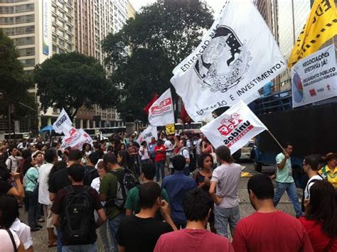 G1 Professores E Alunos Da Rede Federal Fazem Protesto No Centro Do