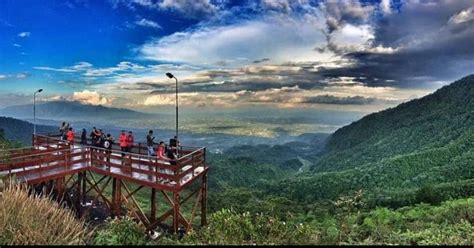 Pesona Gunung Galunggung Destinasi Wisata Warna Warni Tasikmalaya