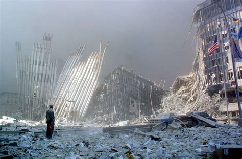 11 Septembre 2001 les 30 photos les plus marquantes des attentats à