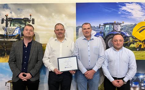 Lloyd Ltd Wins Two New Holland Dealer Of The Year Awards Lloyd Ltd