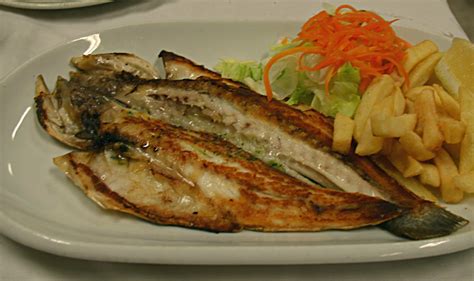 Cinco recetas de dorada al horno fáciles y caseras para cocinar pescado