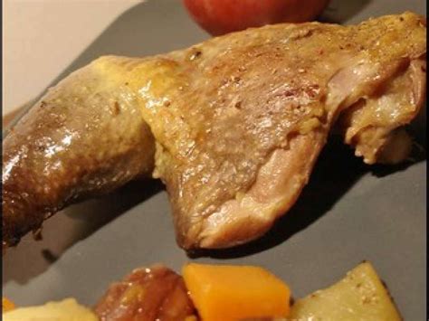 Cuisses de pintade aux fruits d automne et jus vanillé Recette Ptitchef