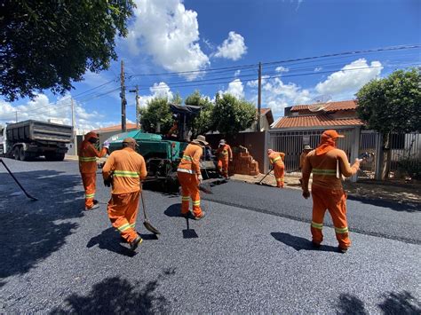 Asfalto novo obra de recapeamento avança e chega ao Colinas Votunews