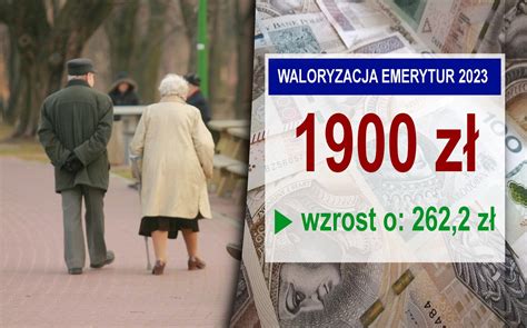 Wysoka waloryzacja emerytur w 2023 kalkulator Podwyżka co najmniej o