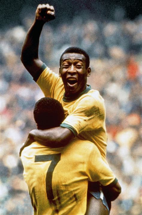 Pelé no dicionário entenda o significado do novo adjetivo da Língua