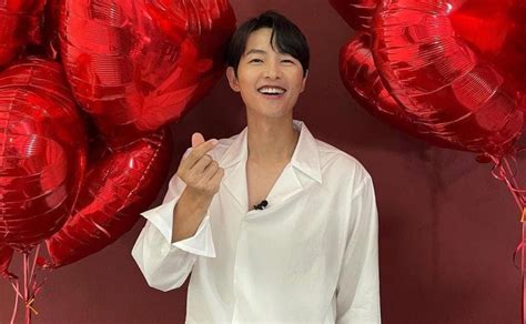 Astro Dos Dramas Coreanos Ator Song Joong Ki Anuncia Casamento E