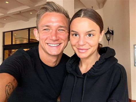 Była partnerka Jakuba Rzeźniczaka pozwała jego żonę ale Paulina nie