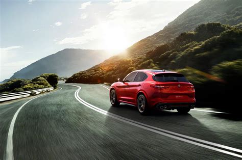 Alfa Romeo Stelvio SUV Finally Revealed In Sexy Quadrifoglio Form