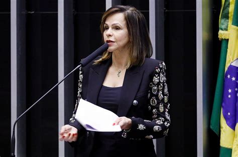 Lula sanciona lei da Política Nacional de Assistência Estudantil