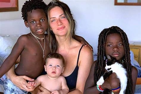 Bless filho de Giovanna Ewbank quer voltar ao país de origem