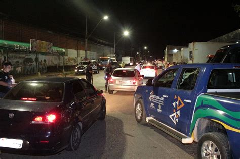 Detran AM flagra 53 motoristas sob efeito de álcool no fim de semana