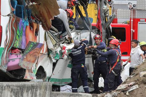 Al menos 20 muertos y 14 heridos en un accidente de tránsito en el sur