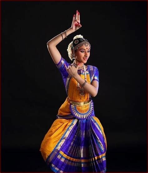 Kathak Dance Costume And Makeup