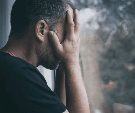 Ataques de pánico Síntomas causas complicaciones y cómo actuar
