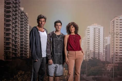 Os Outros veja personagens e elenco da série do Globoplay