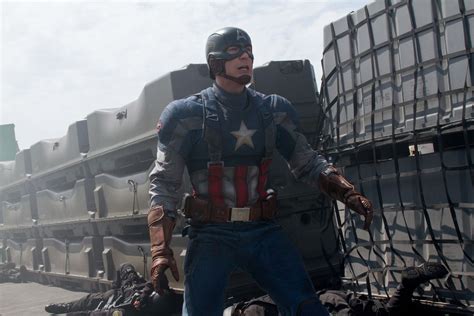 Z planu Kapitan Ameryka Zimowy żołnierz reż Anthony i Joe Russo