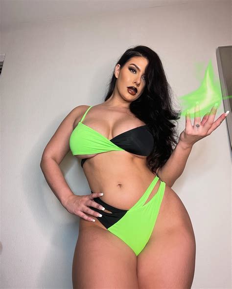 Zoe Renea As Shego Thick Ass Booty HAPPY BOOTY