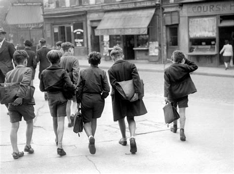 GRAND FORMAT Photos d archives les rentrées des classes d antan