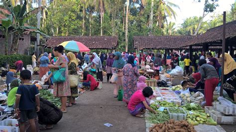 Berburu Photo Di Pasar Tradisional Bokoran Ambal Kebumen Djangkaru Bumi