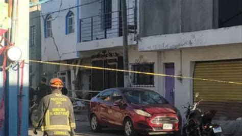 Explosión por acumulación de gas y pólvora provoca daños en 7 casas y