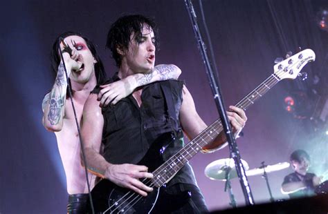 Nine Inch Nails Is Back Onstage With A Vengeance The New York Times