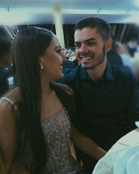 154 curtidas 3 comentários Giovana Soares Moreira giovanasmoreira
