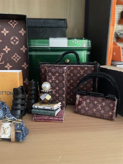 Terri Heymann adlı kullanıcının T Heymanns Louis Vuitton miniatures 1