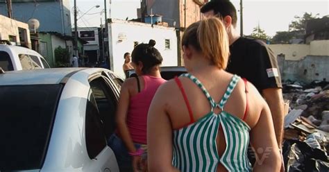 G1 Ação envolvendo cinco delegacias prende dez pessoas por tráfico em