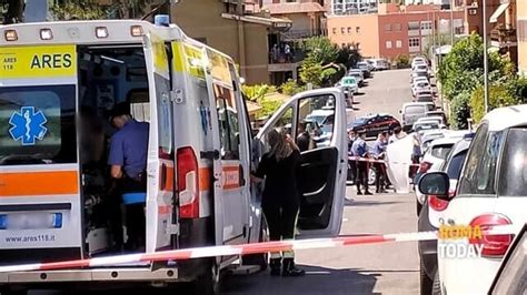 Omicidio A Roma Donna Di 40 Anni Uccisa A Colpi Di Pistola In Strada