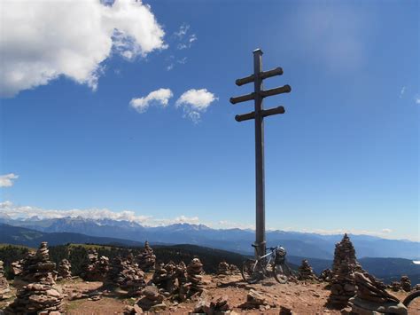 Das Gipfelkreuz Fotos Hikr Org