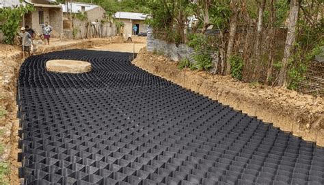PAVIMENTOS PERMEABLES CON GEOCELDAS Just Crea