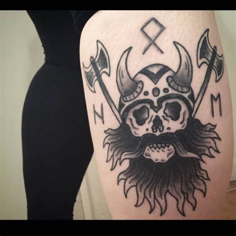 Crédit vikingtattoo Tatouage Vikings tatouage viking Découvrez la