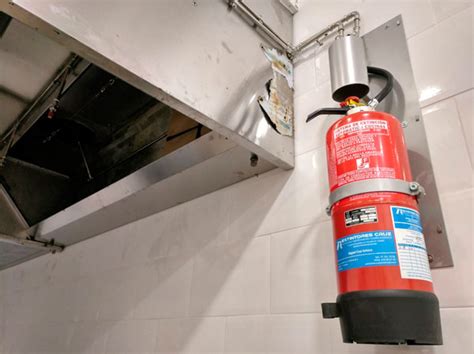Sistema de extinción automático en campana de cocina Extintores Cruz