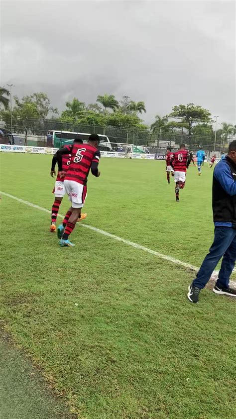 Flamengo On Twitter Os Garotosdoninho J Est O Em Campo Para A