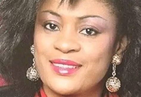 RDC Décès de la chanteuse Tshala Muana la Reine du Mutuashi
