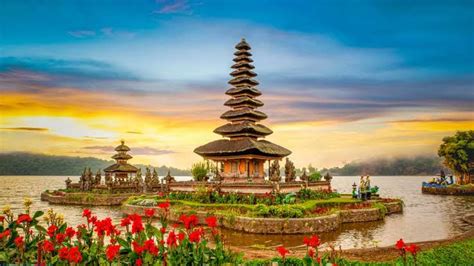Destinasi Wisata Indonesia Yang Pernah Dikunjungi Selebrit