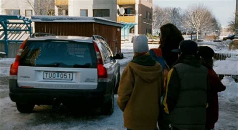 IMCDb org 2003 Volvo V70 XC Cross Country Gen 2 in Förortsungar 2006