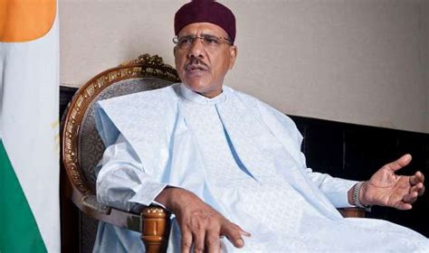 Niger Le président Mohamed Bazoum retenu par la garde présidentielle