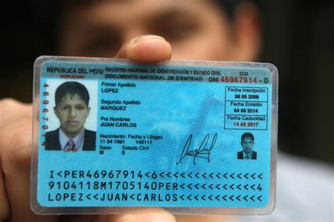 Cómo renovar tu DNI vencido por Internet Guía para usar el aplicativo