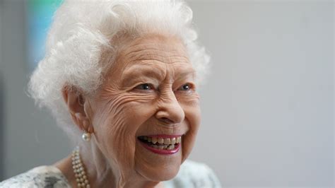Luto en la realeza Reina Isabel II muere a los 96 años Rock Pop