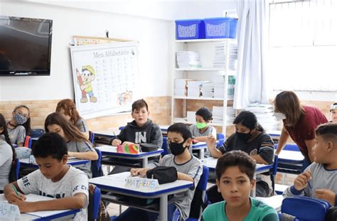 Escolas e creches da rede municipal de Balneário Camboriú voltam as