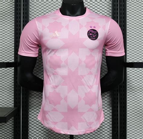 Algérie maillot foot concept rose 2023 2024 La Maison du Maillot