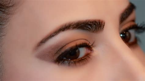 Como depilar las cejas según la forma de tu cara Manglo Belleza