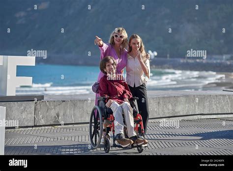 Spanish Actress Emma Suarez Spanish Actor Telmo Irureta And Spanish